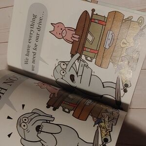 Easy Reader kids book | Other | 33 An Elephant And Piggie Book Lets Go ...